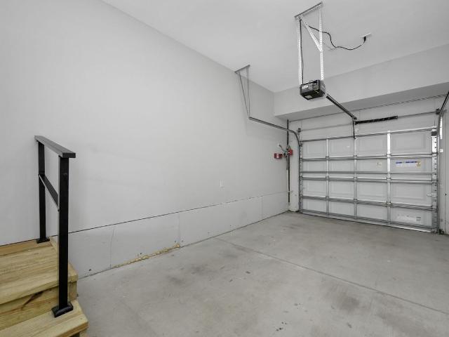 Luxury Townhome with Garage and Community Pool and Gym – Minutes from PIE Airport 3 Bedroom Home for Rent at 3301 Whitney Rd, Clearwater, FL 33760