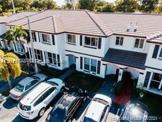 Luxury Townhouse for rent in Miami, United States