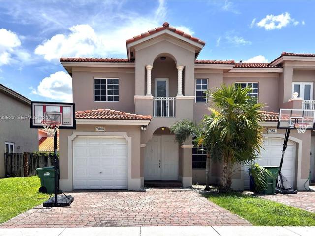 Luxury Townhouse for rent in Miami, Florida