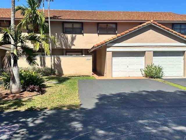 Luxury Townhouse for rent in Miami, Florida