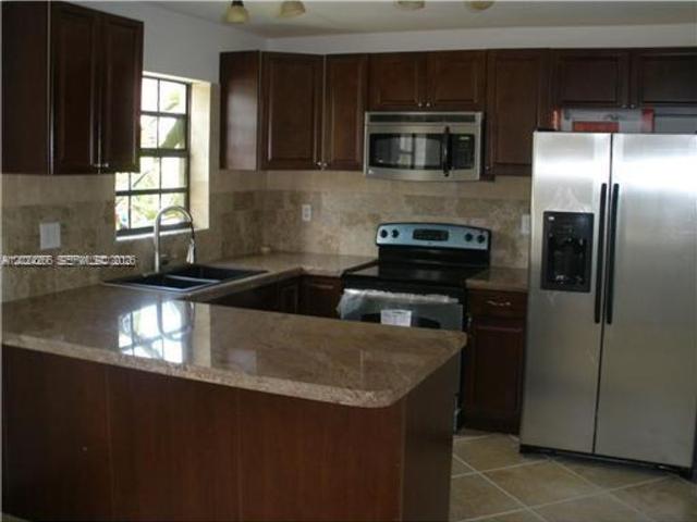 Luxury Townhouse for rent in Miami, Florida