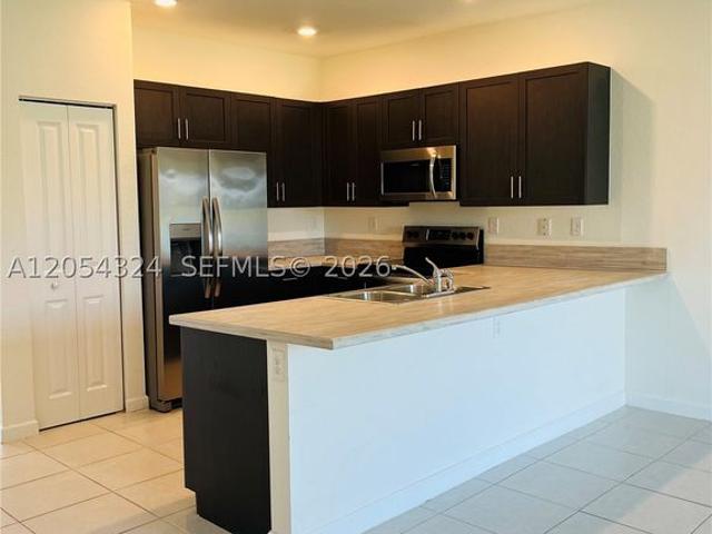 Luxury Townhouse for rent in Miami, Florida