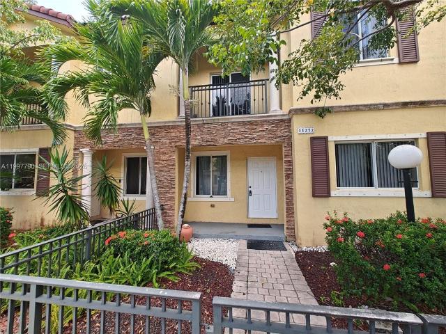 Luxury Townhouse for rent in Miami, Florida