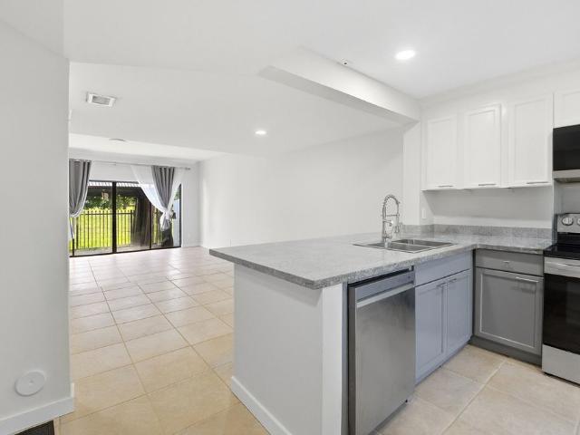 Luxury Townhouse for rent in Miami, Florida