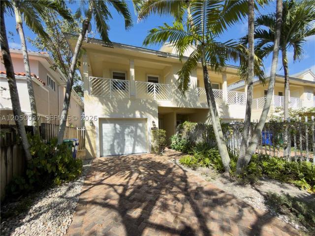 Luxury Townhouse for rent in Miami, Florida