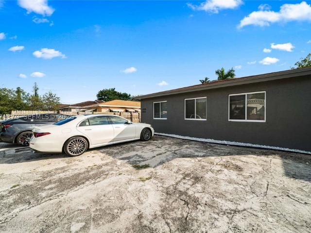 Luxury Townhouse for rent in Miami, Florida