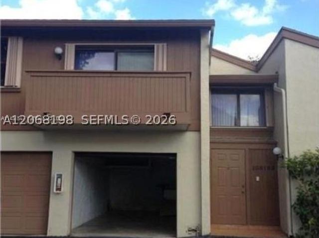 Luxury Townhouse for rent in Miami, Florida