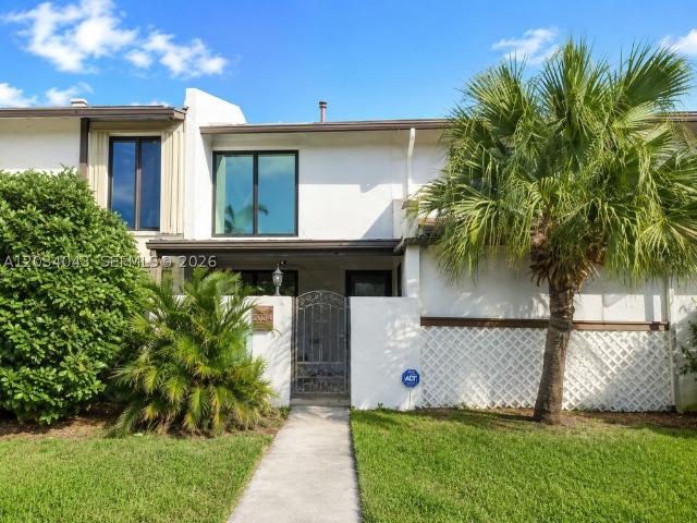 Luxury Townhouse for rent in Miami, Florida