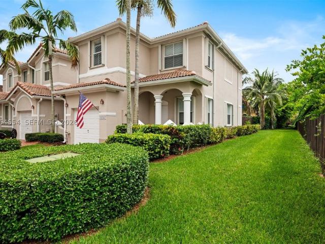 Luxury Townhouse for rent in Miami, Florida