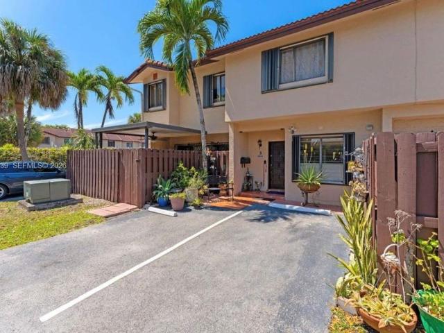 Luxury Townhouse for rent in Miami, Florida