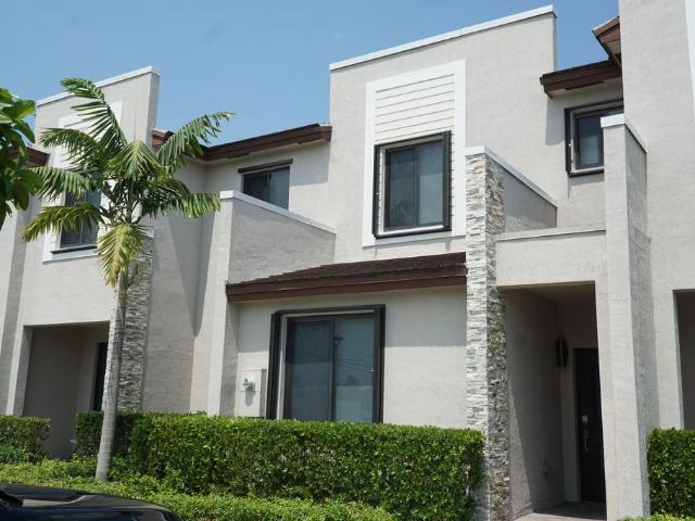 Luxury Townhouse for rent in Miami, Florida