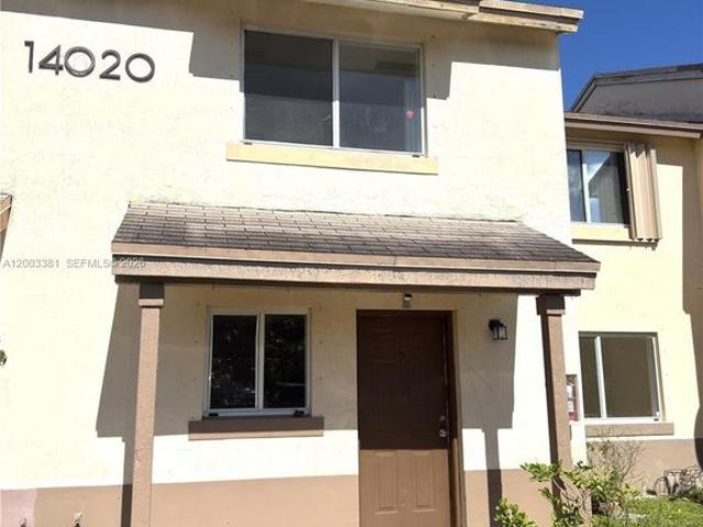 Luxury Townhouse for rent in Miami, Florida