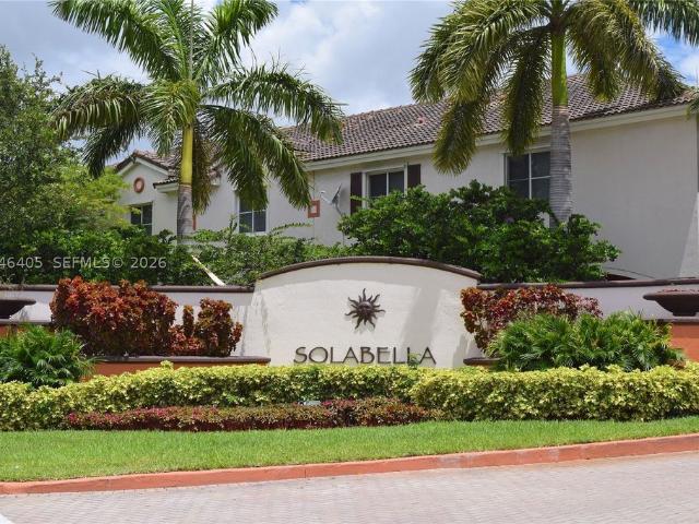 Luxury Townhouse for rent in Miami Gardens, Florida