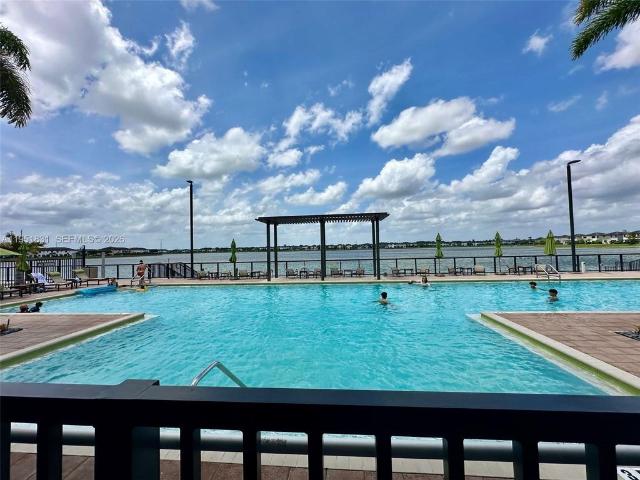 Luxury Townhouse for rent in Miami Lakes, United States
