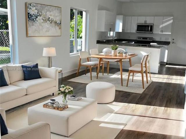 Luxury Townhouse for rent in Miami Shores, United States
