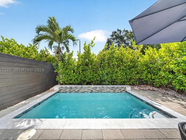 Luxury Townhouse for rent in Miami, United States