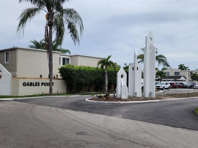 Luxury Townhouse for rent in Miami, United States