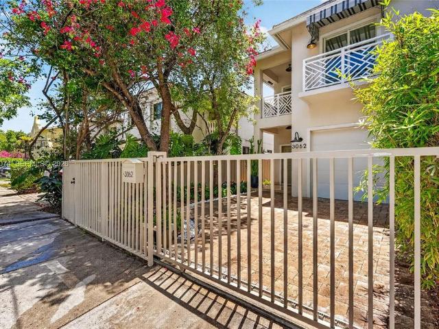 Luxury Townhouse for rent in Miami, United States