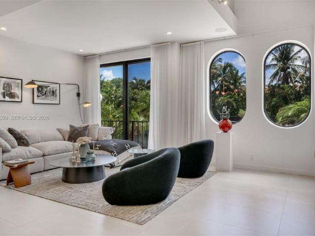 Luxury Townhouse for rent in Miami, United States