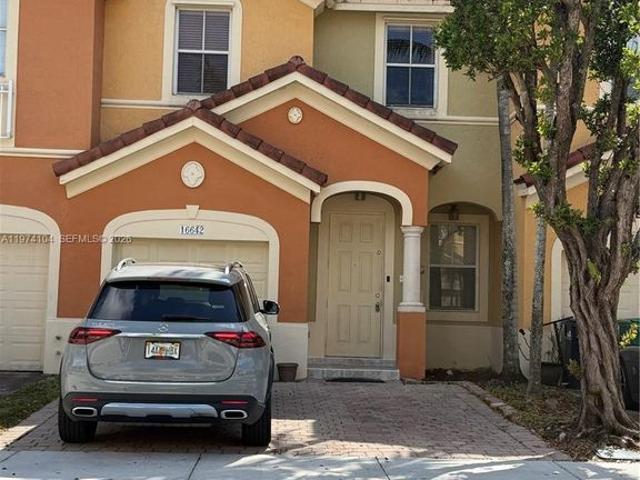 Luxury Townhouse for rent in Miami, United States
