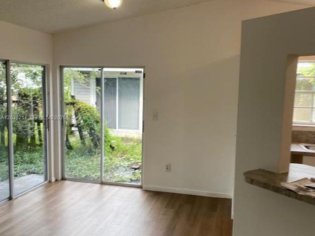 Luxury Townhouse for rent in Miramar, Florida