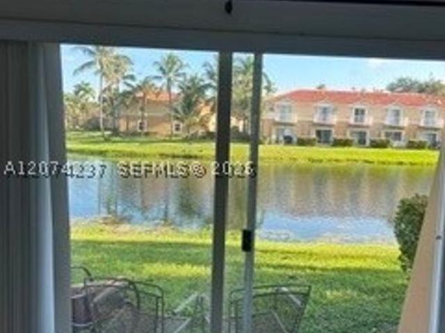 Luxury Townhouse for rent in Miramar, United States