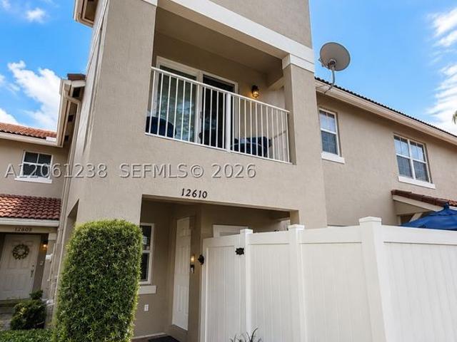 Luxury Townhouse for rent in Miramar, United States