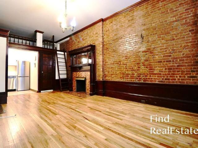 Luxury Townhouse for rent in New York, United States