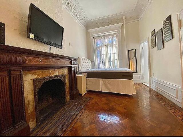 Luxury Townhouse for rent in New York