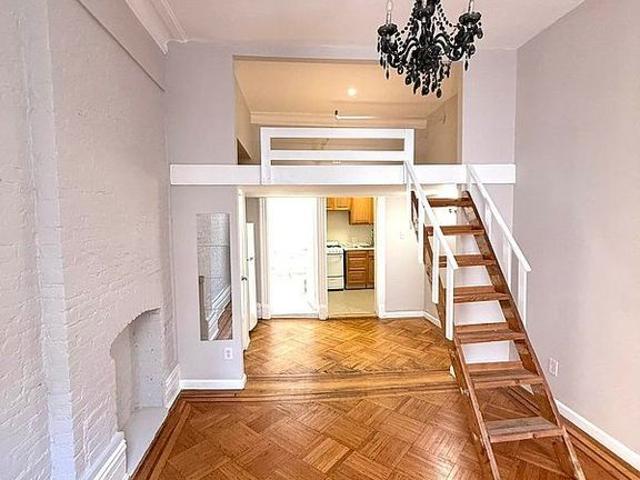 Luxury Townhouse for rent in New York