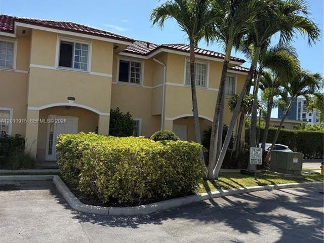 Luxury Townhouse for rent in North Miami Beach, Florida