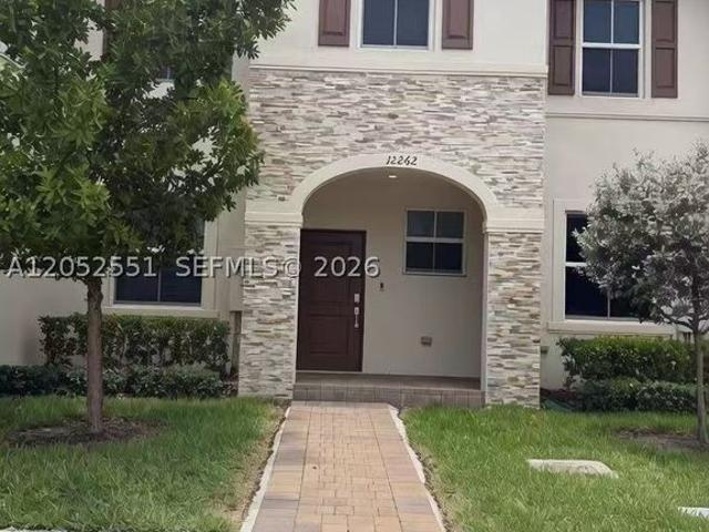 Luxury Townhouse for rent in North Miami, United States