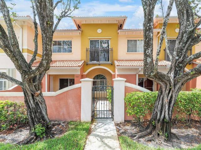 Luxury Townhouse for rent in North Lauderdale, United States