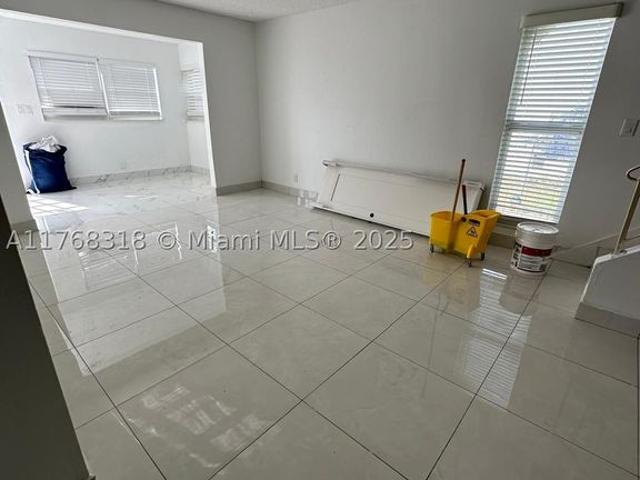 Luxury Townhouse for rent in North Lauderdale, United States