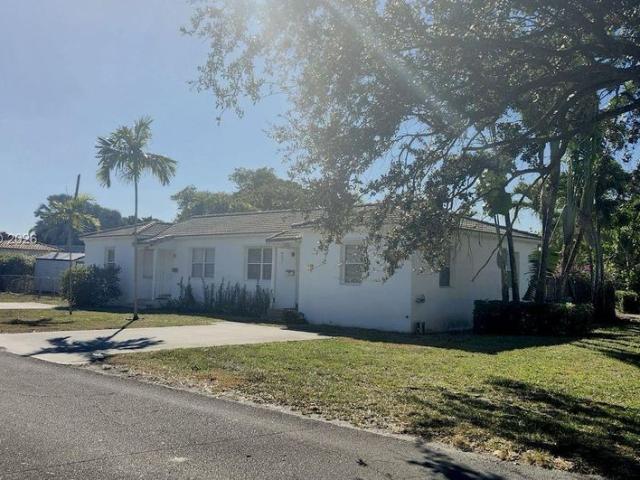 Luxury Townhouse for rent in Biscayne Park, United States