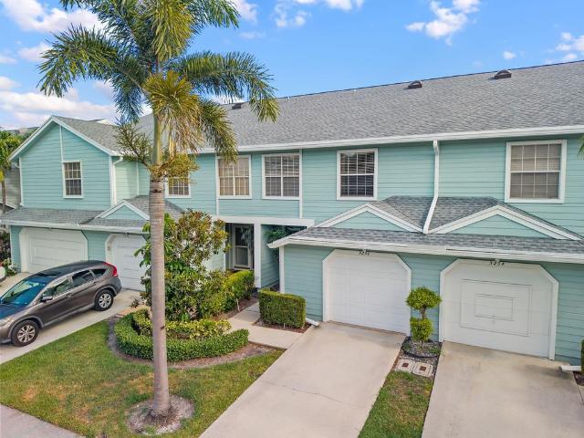Luxury Townhouse for rent in Boca Raton, Florida