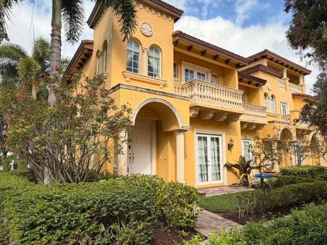Luxury Townhouse for rent in Boca Raton, Florida