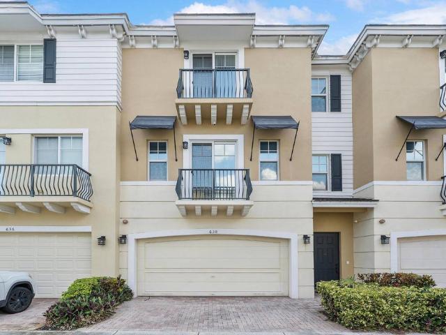 Luxury Townhouse for rent in Boca Raton, Florida