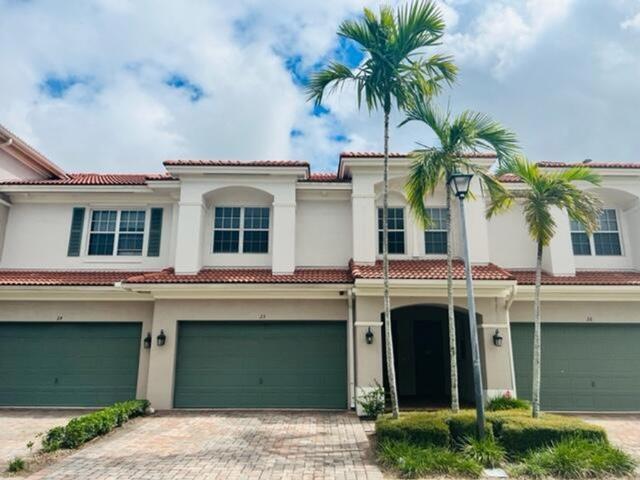 Luxury Townhouse for rent in Boynton Beach, Florida