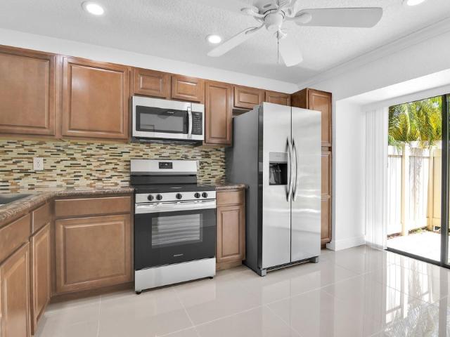 Luxury Townhouse for rent in Coconut Creek, Florida
