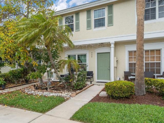 Luxury Townhouse for rent in Coral Springs, Florida