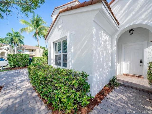 Luxury Townhouse for rent in Coral Springs, Florida