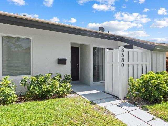 Luxury Townhouse for rent in Coral Springs, United States