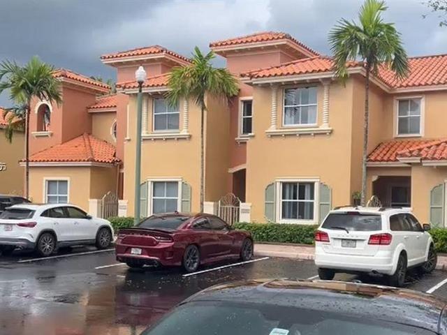 Luxury Townhouse for rent in Dania Beach, Florida