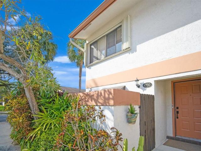 Luxury Townhouse for rent in Davie, Florida