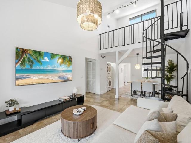 Luxury Townhouse for rent in Davie, United States