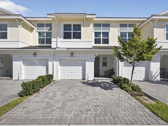Luxury Townhouse for rent in Deerfield Beach, Florida