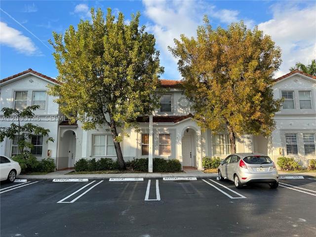 Luxury Townhouse for rent in Doral, Florida