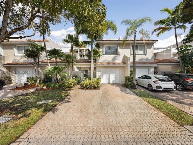 Luxury Townhouse for rent in Doral, United States