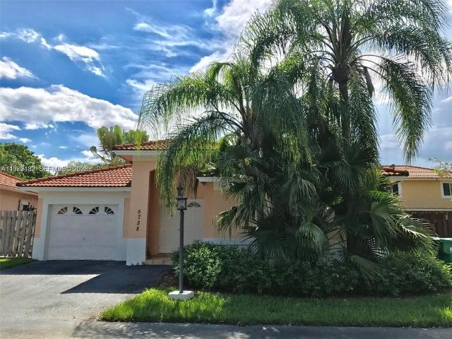 Luxury Townhouse for rent in Doral, United States